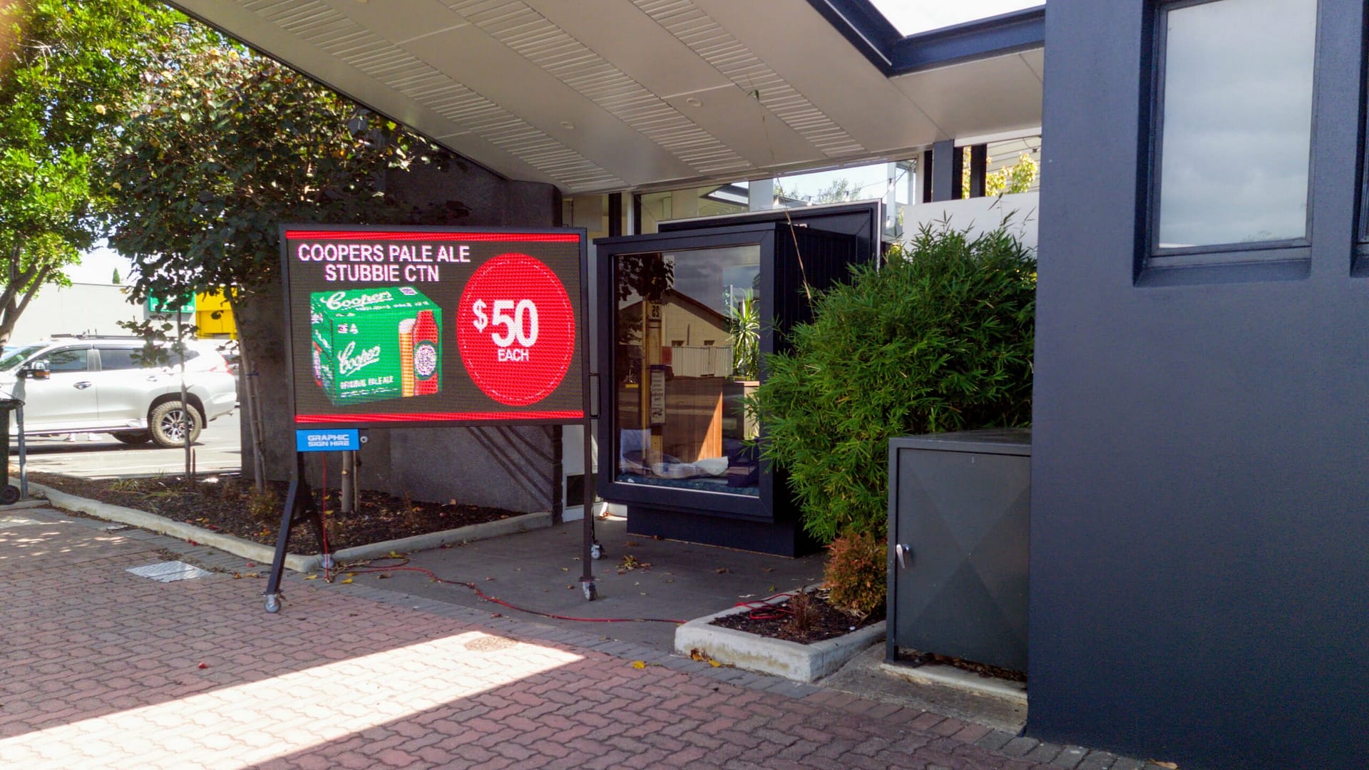 Digital LED Screen Hire | LED Trailer Sign Hire | Graphic Sign Hire